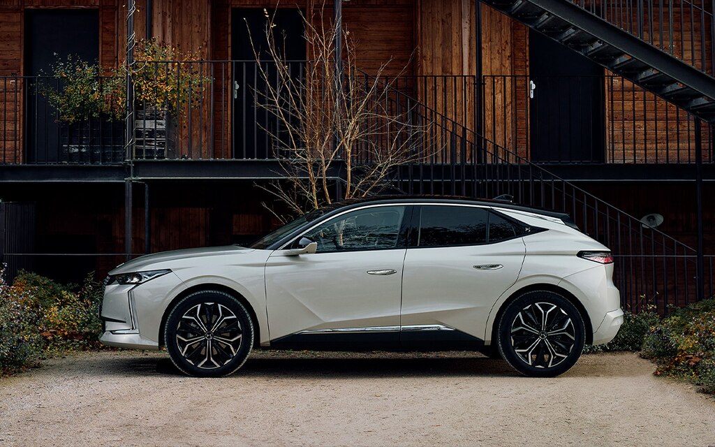 DS 4 Hybrid & Plug in Hybrid | DS Automobiles BE